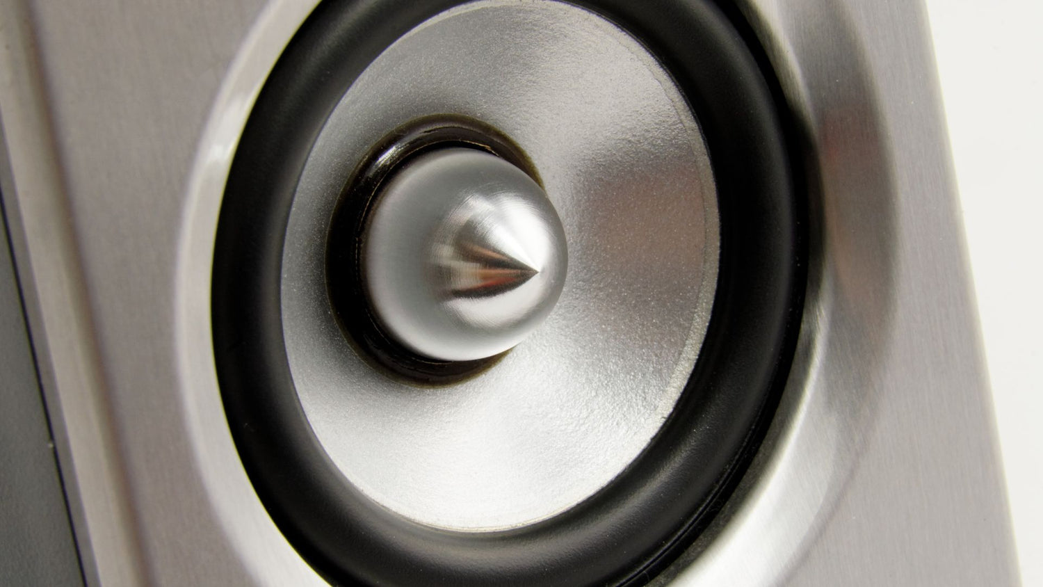 How Do Cone Shapes in Loudspeakers Affect Sound? – DioDIY